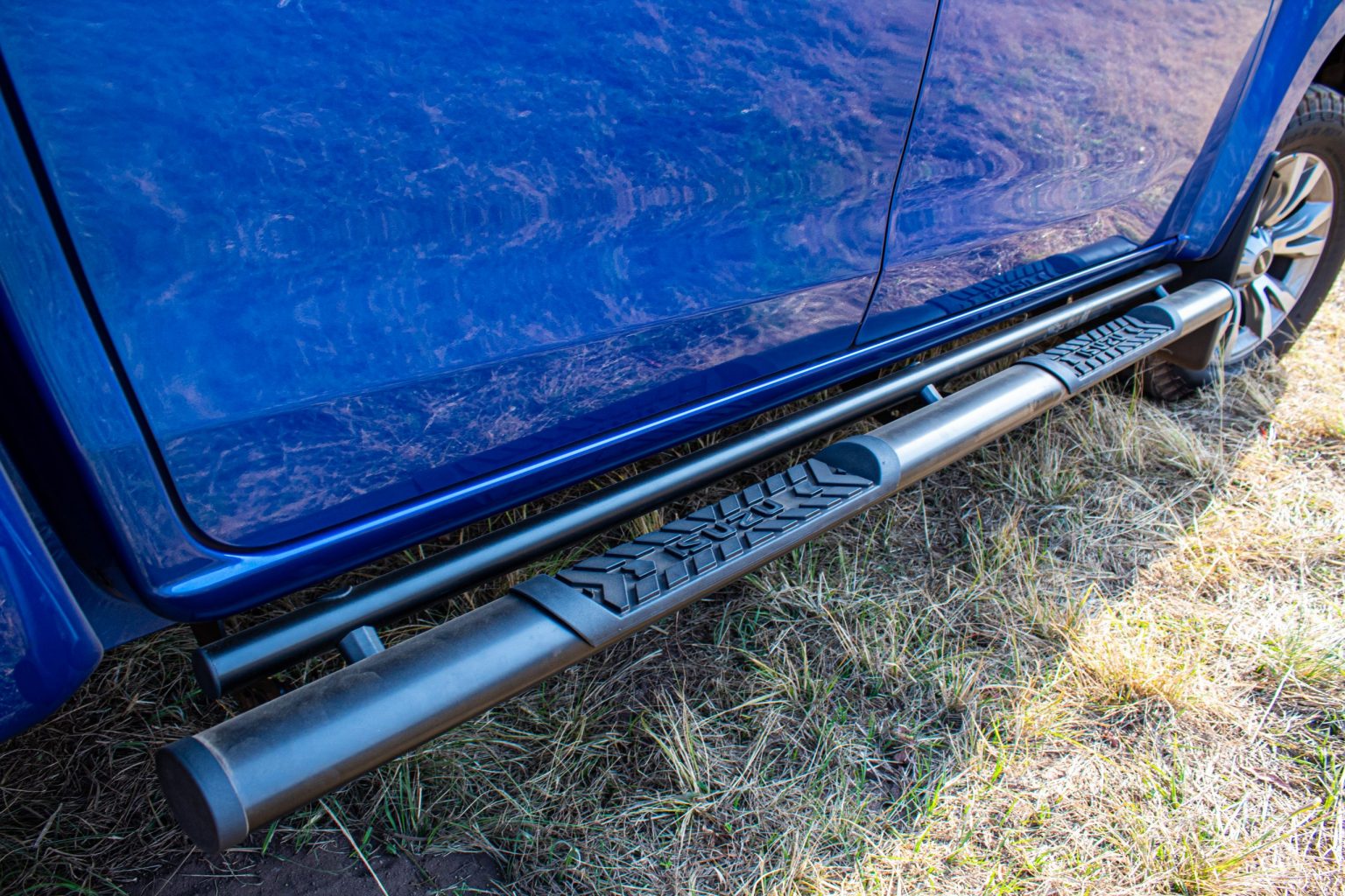 ARTAV Isuzu DMAX Side Steps Single Cab Black 2013> BS-1600032 (N/S ...